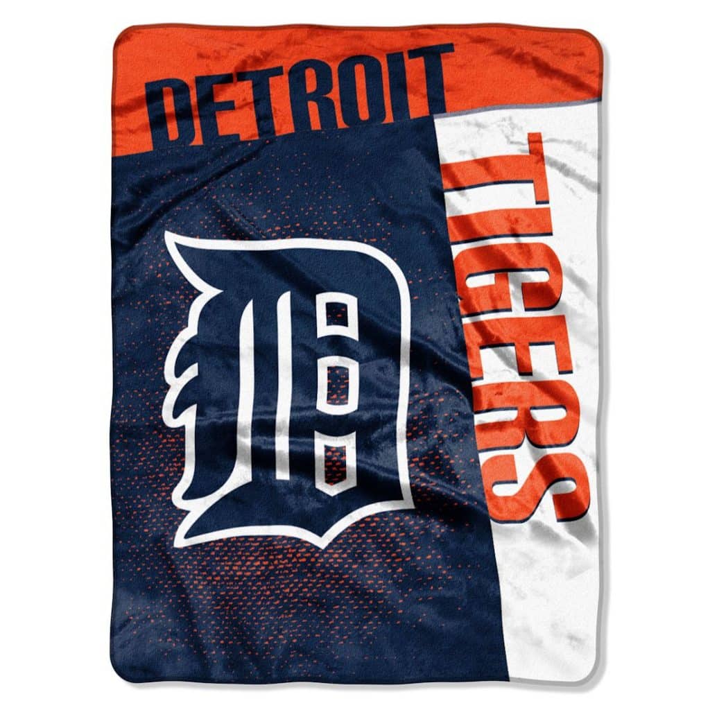 Detroit Tigers MLB 60"x80" Royal Plush Raschel Throw Blanket - Strike ...