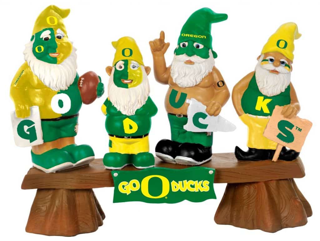 Oregon Ducks Fans On Bench Gnome - Detroit Game Gear