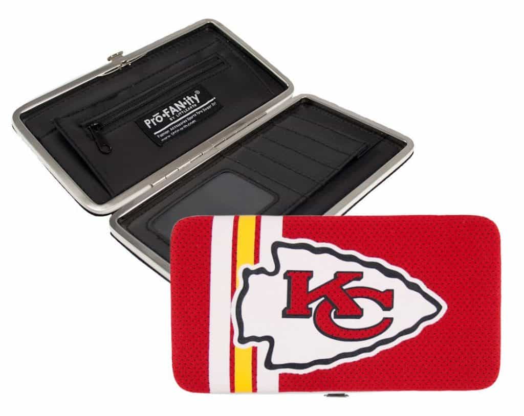 Kansas City Chiefs Shell Mesh Wallet - Detroit Game Gear