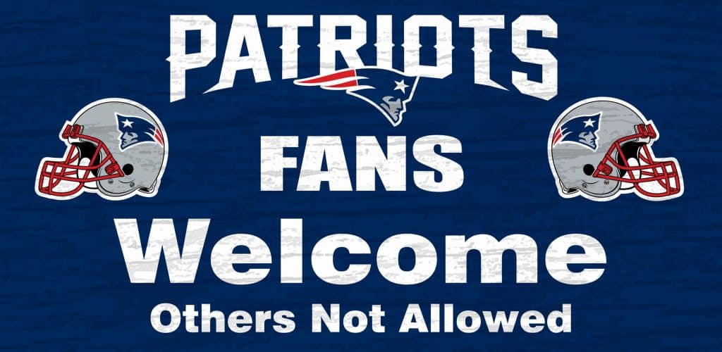 New England Patriots Wood Sign - Fans Welcome 12"x6" - Detroit Game Gear