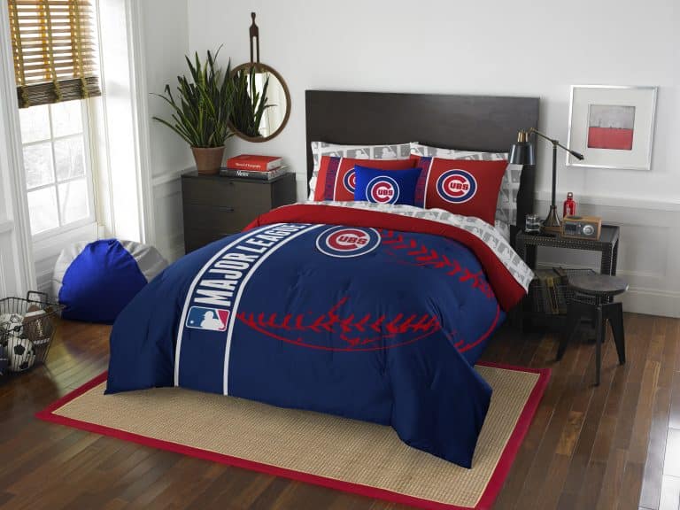 Chicago Cubs Bed In A Bag - Full Soft & Cozy - Detroit Game Gear