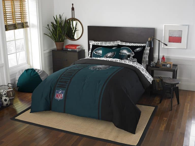 Philadelphia Eagles Soft & Cozy Full Size Bed In A Bag - Detroit Game Gear