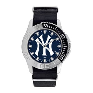 New York Yankees Mens Quartz Analog Starter Watch - Detroit Game Gear